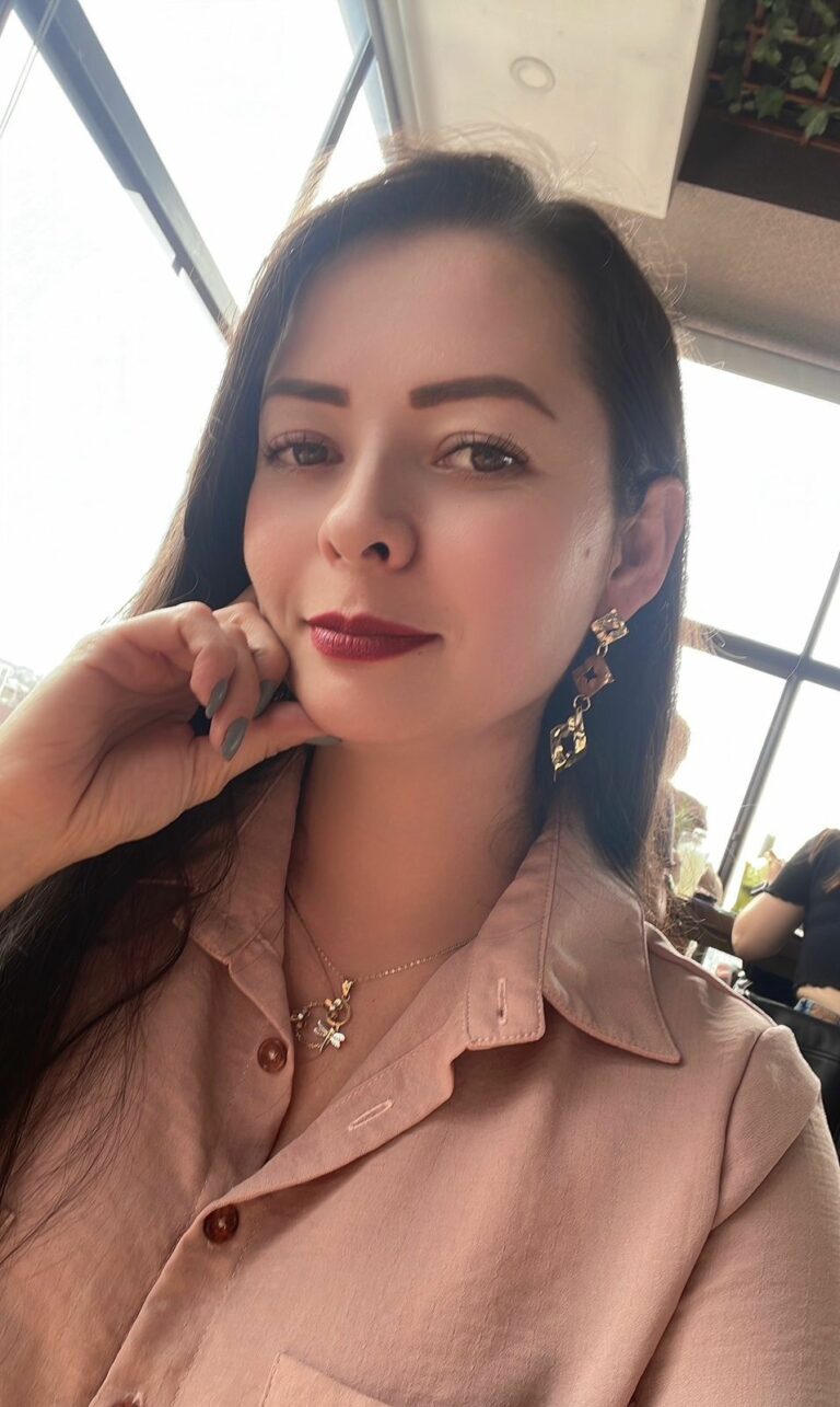 Muchisimo - Top Hispanic Digital Marketing & Lead Generation Agency